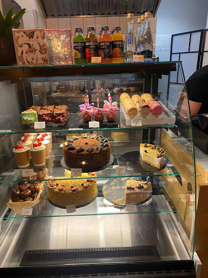 BENTO cake&kawa | Rzeźnicza 34, 50-129 Wrocław - Where to Eat Poznan