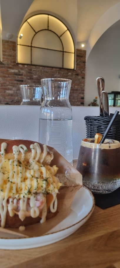 Fiore Caffe | Plac Solny 11, 50-061 Wrocław - Where to Eat Poznan